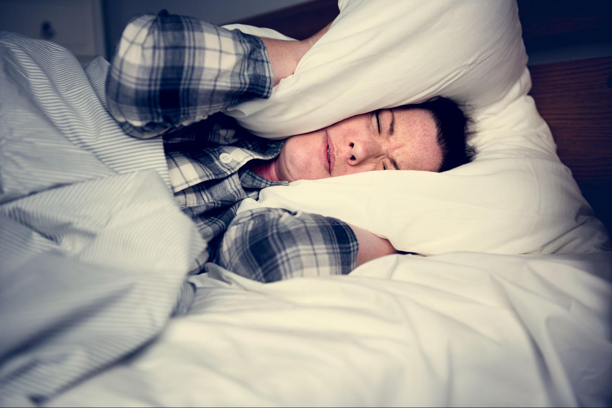 How to Sleep Better if You Are a Light Sleeper